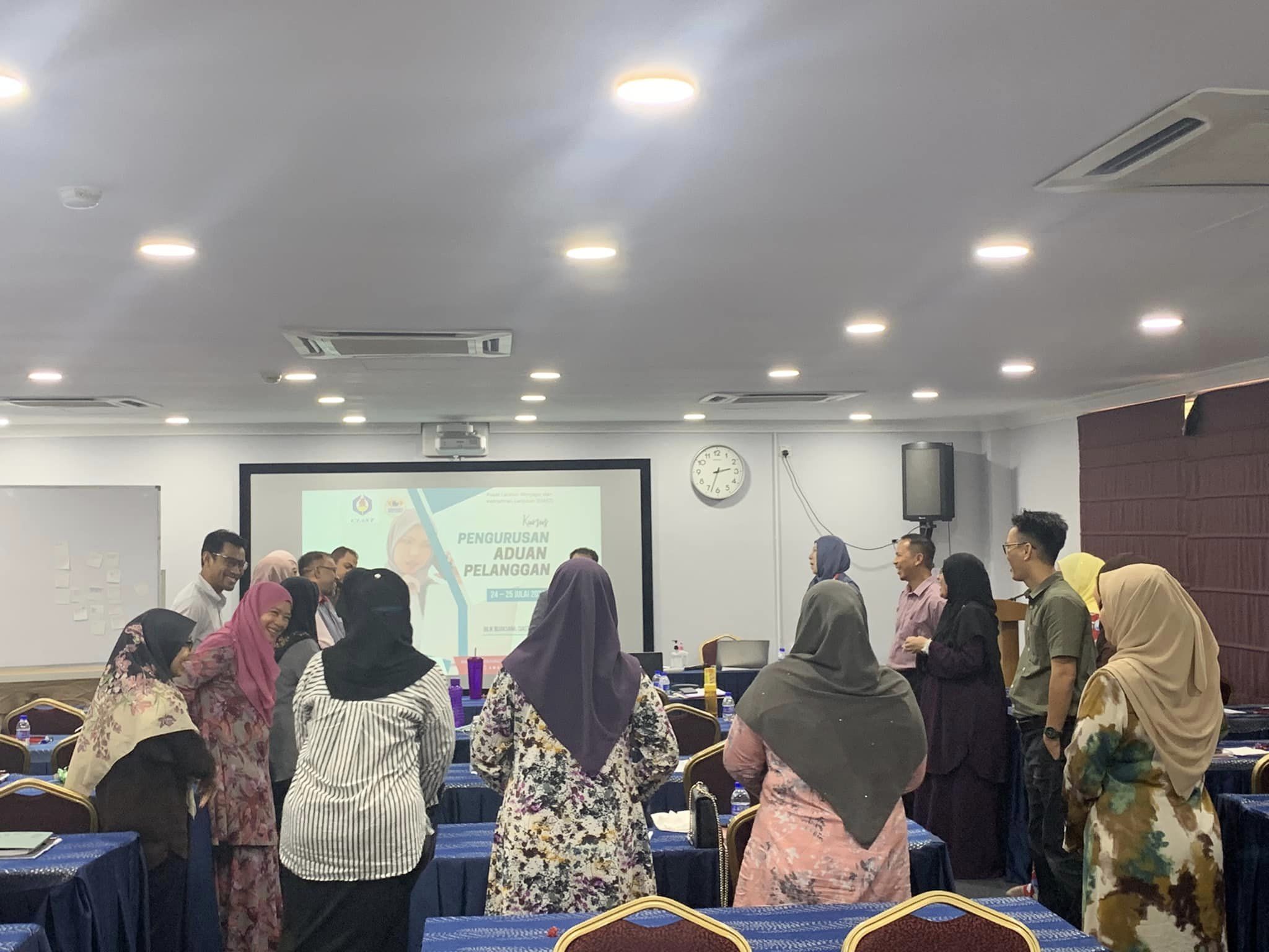 Kursus Pengurusan Aduan Pelanggan : Awaken Training & Consultancy